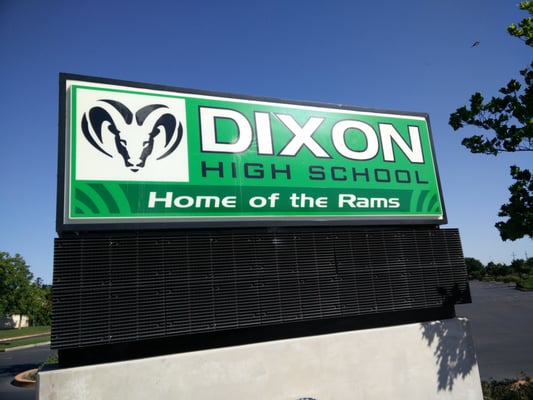 DIXON HIGH SCHOOL - Updated December 2025 - 33 Photos - 555 College Way ...