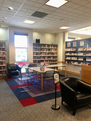 ALBANY LIBRARY - Updated December 2025 - 25 Photos & 47 Reviews - 1247 ...