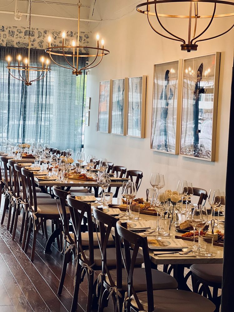 PERRINE’S WINE - SANDY SPRINGS - Updated October 2024 - 10 Photos ...