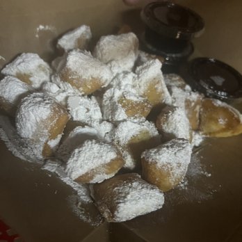 BEIGNETS & BREW - Updated August 2024 - 78 Photos & 48 Reviews - 309 ...