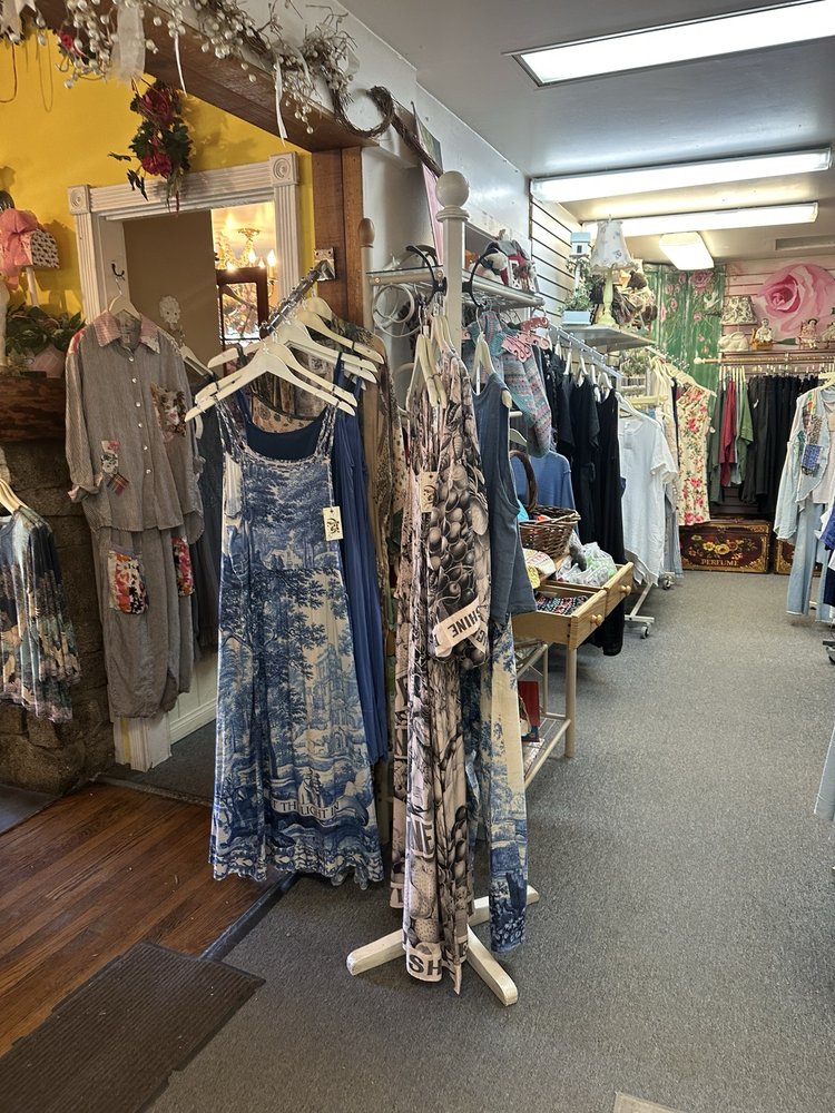 PRAIRIE DOVE - Updated October 2025 - 14 Photos & 10 Reviews - 54360 N ...