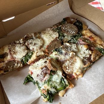 ELIO’S PIZZERIA - Updated May 2024 - 81 Photos & 51 Reviews - 1834 FM ...