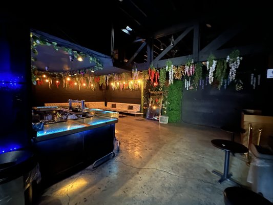 THE MELROSE HOUSE - Updated December 2025 - 21 Photos - 4216 Melrose ...