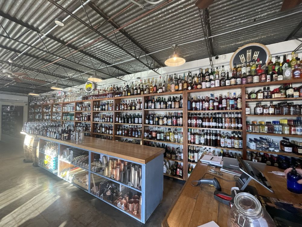 THE AUSTIN SHAKER - Updated October 2025 - 56 Photos & 54 Reviews ...