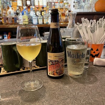 FARM BLOOMINGTON - Updated June 2024 - 674 Photos & 742 Reviews - 108 E ...