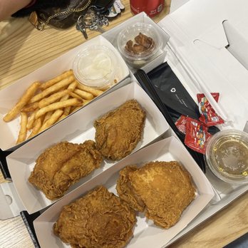 CHICK’N GO - Updated April 2025 - 52 Photos & 16 Reviews - 2242 Hylan ...