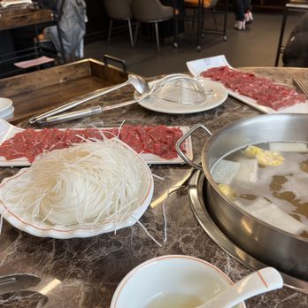 CHAO NIU HOTPOT - Updated November 2025 - 130 Photos & 23 Reviews ...