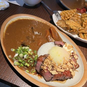 CHUBBY CURRY - Updated December 2024 - 852 Photos & 346 Reviews - 225 S Beverly Dr, Beverly ...