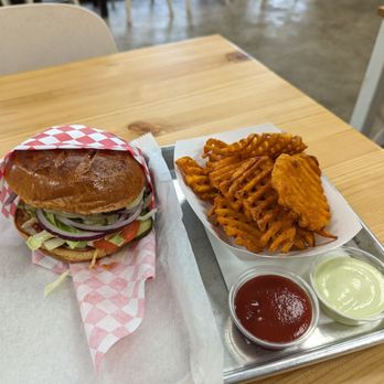 BURGER-CHAN - 396 Photos & 191 Reviews - 5353 W Alabama St, Houston ...