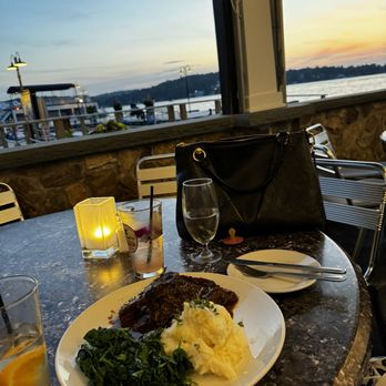 THE WINDLASS - Updated August 2024 - 433 Photos & 373 Reviews - 45 ...