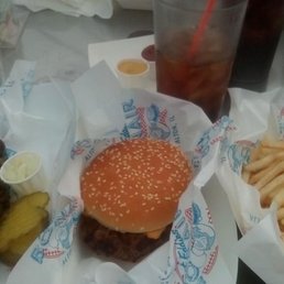 FAST EDDIE’S BON AIR - 272 Photos & 431 Reviews - 1530 E 4th St, Alton ...