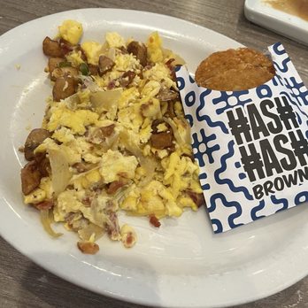 HASH KITCHEN - Updated July 2025 - 4455 Photos & 3771 Reviews - 8777 N ...