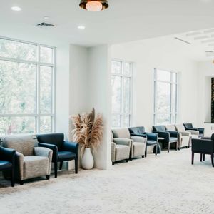 DERMATOLOGY ASSOCIATES OF KY - Updated June 2025 - 17 Reviews - 250 ...