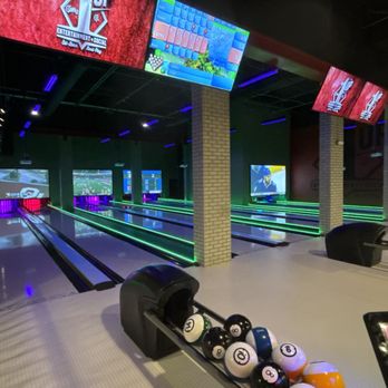 1UP ENTERTAINMENT + SOCIAL - Updated September 2025 - 102 Photos & 44 ...