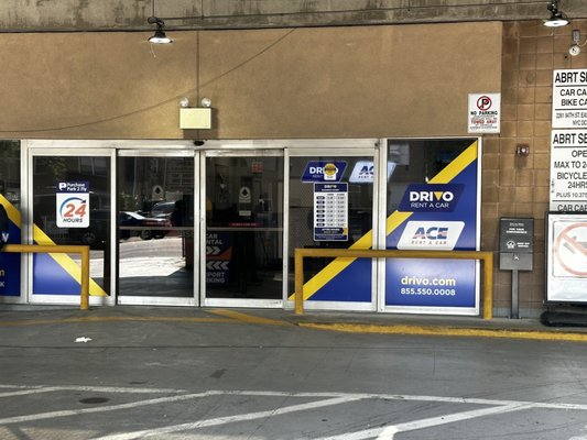 ACE RENT A CAR - Updated October 2025 - 17 Photos & 142 Reviews - 2261 ...