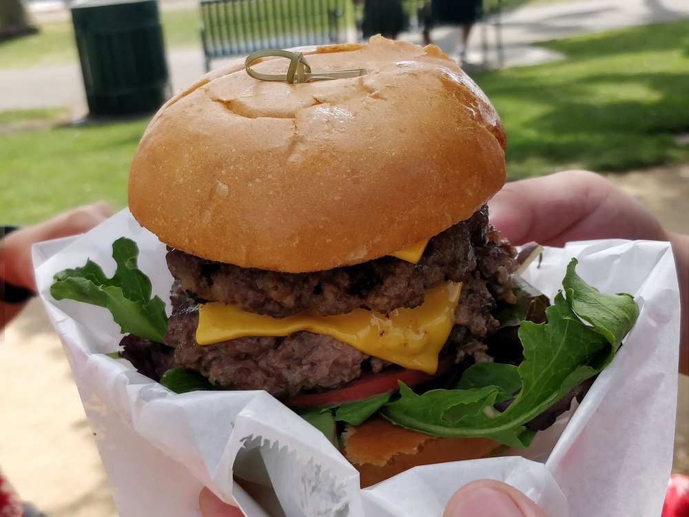 CHEER BURGER - 25 Photos & 59 Reviews - 730 S Maple Ave, Montebello ...