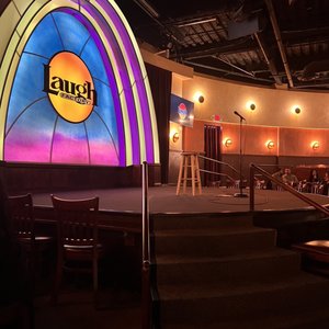 LAUGH FACTORY - 268 Photos & 439 Reviews - 151 S Pine Ave, Long Beach ...