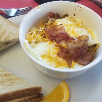 APRON CAFE - Updated May 2024 - 32 Photos & 31 Reviews - 75 Academy Dr ...