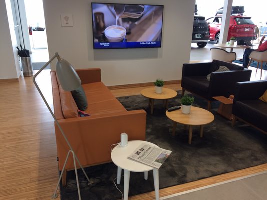 THE VOLVO STORE - Updated October 2025 - 28 Photos & 80 Reviews - 1051 ...