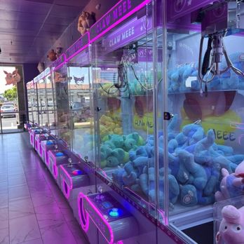 CLAW MEEE - Updated August 2024 - 413 Photos & 102 Reviews - 532 Barber ...