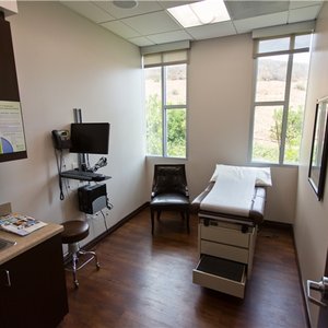 DR MAYUR R TRIVEDI - Updated December 2025 - 22 Reviews - 2876 Sycamore ...