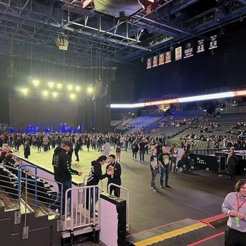 TOYOTA ARENA - Updated March 2025 - 1527 Photos & 514 Reviews - 4000 E ...