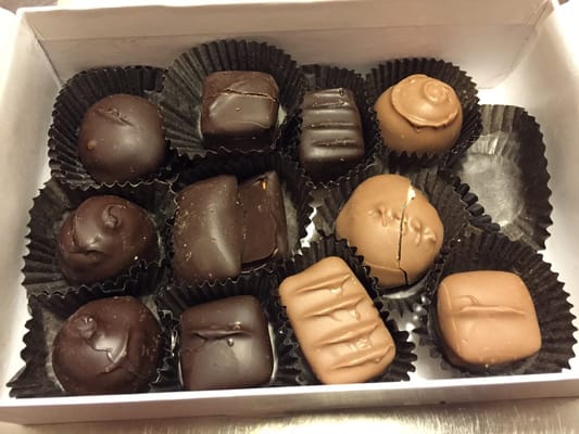 LEE SIMS CHOCOLATES - Updated January 2026 - 14 Reviews - 422 Manor Rd ...