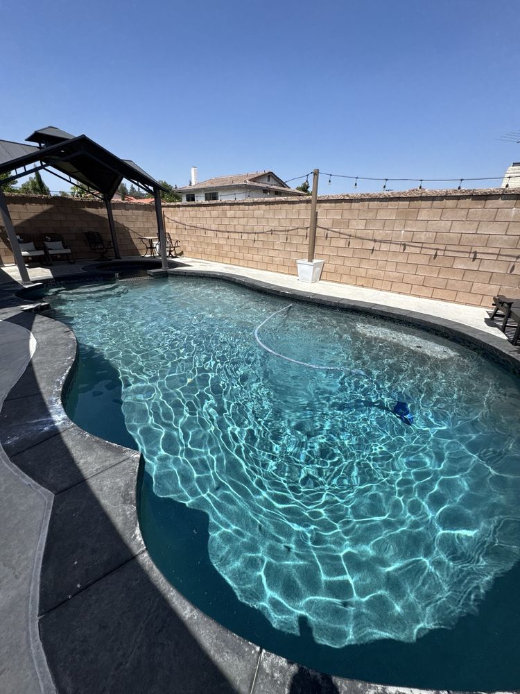 POOL DAZE - Updated April 2026 - 70 Photos - Upland, California - Pool ...