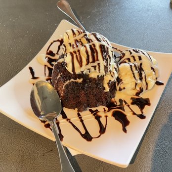 YELLOW BRIX RESTAURANT - Updated April 2025 - 437 Photos & 754 Reviews ...