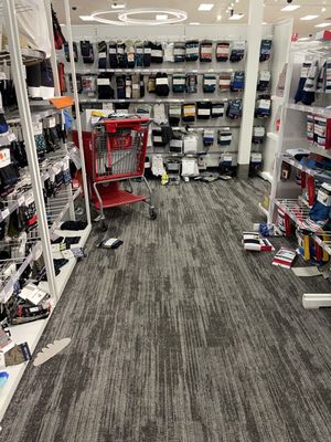 TARGET - Updated December 2025 - 50 Photos & 43 Reviews - 115 River ...