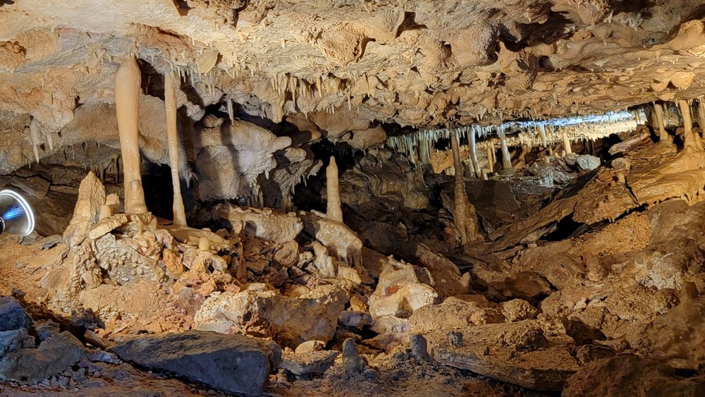 WONDERLAND CAVE - 63 Photos & 16 Reviews - Landmarks & Historical ...