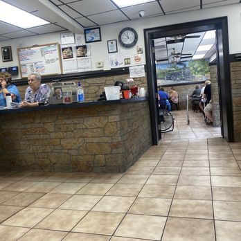 SOUTHERN LUNCH - Updated October 2025 - 129 Photos & 99 Reviews - 26 S ...