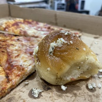 DI NAPOLI ITALIAN RESTAURANT - Updated May 2025 - 148 Photos & 227 ...