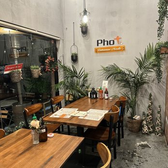 PHO PLUS VIETNAMESE NOODLES - Updated October 2025 - 471 Photos & 62 ...