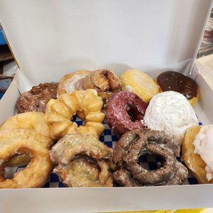 DIXIE CREAM DONUTS “MELT IN YOUR MOUTH” - Updated January 2025 - 58 ...