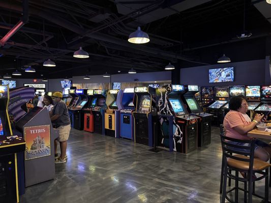RICHMOND DRAFTCADE - Updated October 2025 - 74 Photos & 33 Reviews ...
