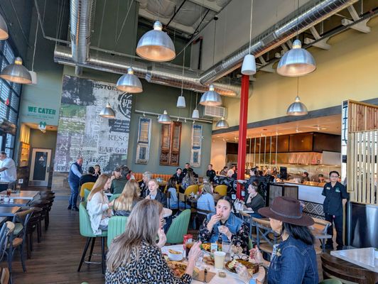 URBAN PLATES - Updated January 2025 - 201 Photos & 172 Reviews - 2080 ...