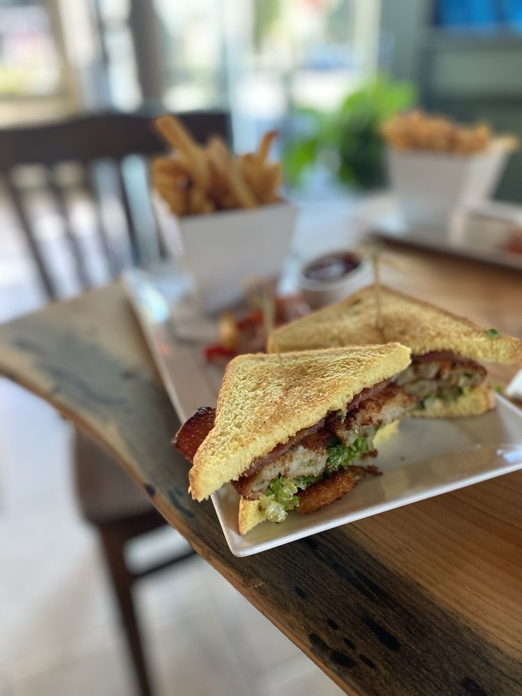 TANGLETOWN PUBLIC HOUSE - Updated August 2024 - 32 Photos & 32 Reviews ...