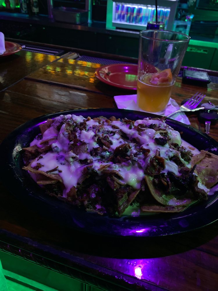 THE MERMAID DIVE BAR - 79 Photos & 88 Reviews - Dive Bars - 709 Howard ...