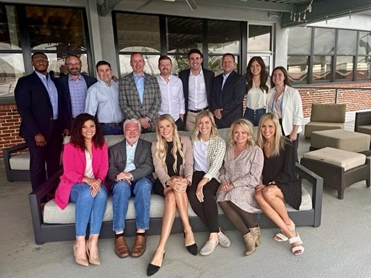 ECCO SELECT - Updated December 2025 - 20 Photos - North Kansas City ...