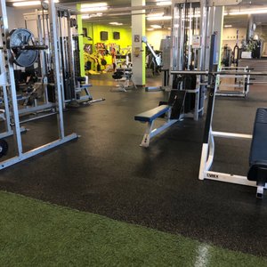 EŌS FITNESS - Updated October 2025 - 12 Photos - 5165 N Wickham Rd ...