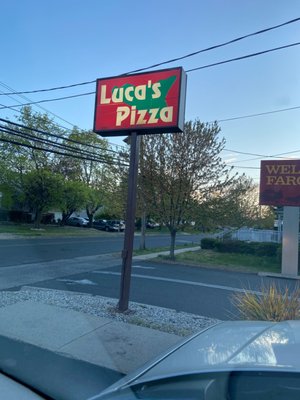 LUCA’S PIZZA & RESTAURANT - 21 Photos & 39 Reviews - 115 Harris Ave ...