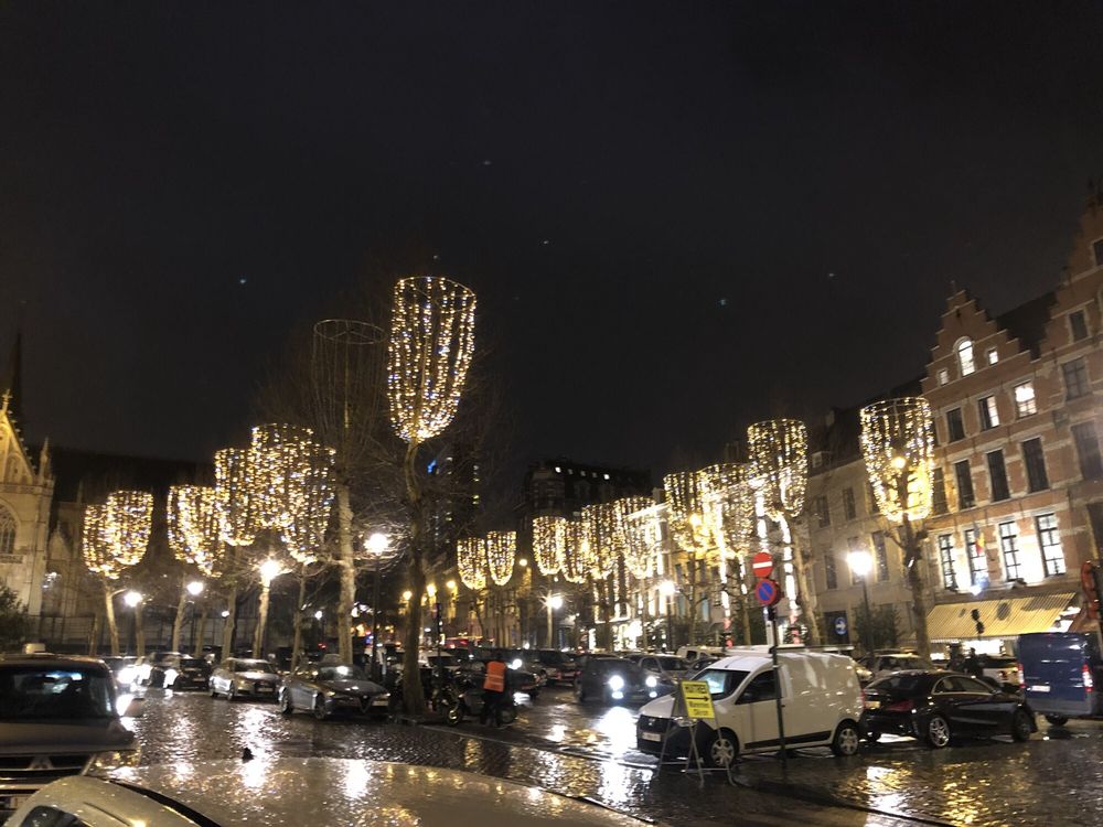 PLACE DU GRAND SABLON - Updated October 2024 - 12 Photos & 13 Reviews ...