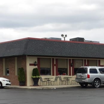 TOWN HOUSE DRIVE-IN RESTAURANT - Updated August 2025 - 18 Photos & 40 ...