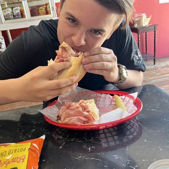 BERRY GUYS - Updated August 2025 - 23 Photos & 38 Reviews - 342 Tremont ...