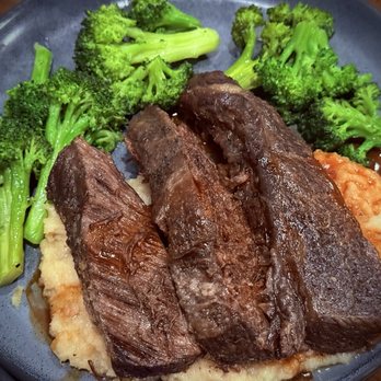 GRAIN & GROG AMERICAN TAVERN - Updated September 2025 - 49 Photos & 45 ...