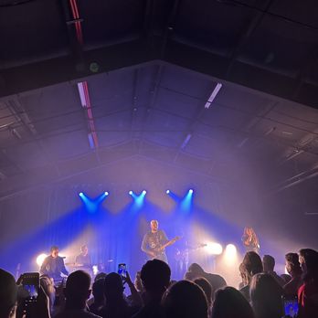 THE COMMONWEALTH ROOM - Updated December 2025 - 22 Photos & 16 Reviews ...