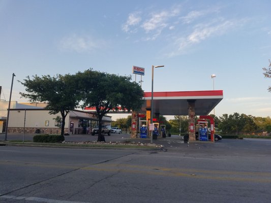STAR STOP 59 - Updated July 2025 - 2211 North Fwy, Houston, Texas ...