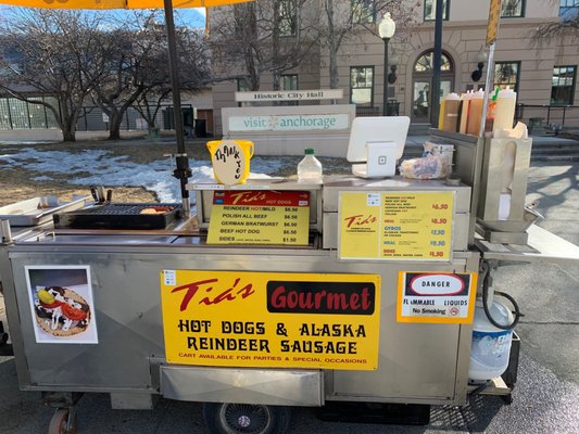 TIA’S GOURMET SAUSAGE AND HOT DOG - 39 Photos & 35 Reviews - Street ...