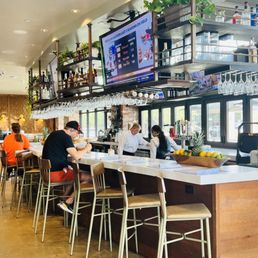 LOCAL TABLE - Updated November 2025 - 789 Photos & 871 Reviews - 10535 ...